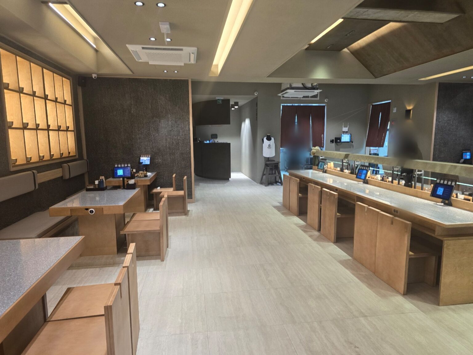 【ジョンジッカン 釜山駅店】정짓간 2025年ミシュラン入り！デジスンデクッパを10000ウォンで食べてみたよ釜山広域市東区草梁洞 韓国釜山 ...